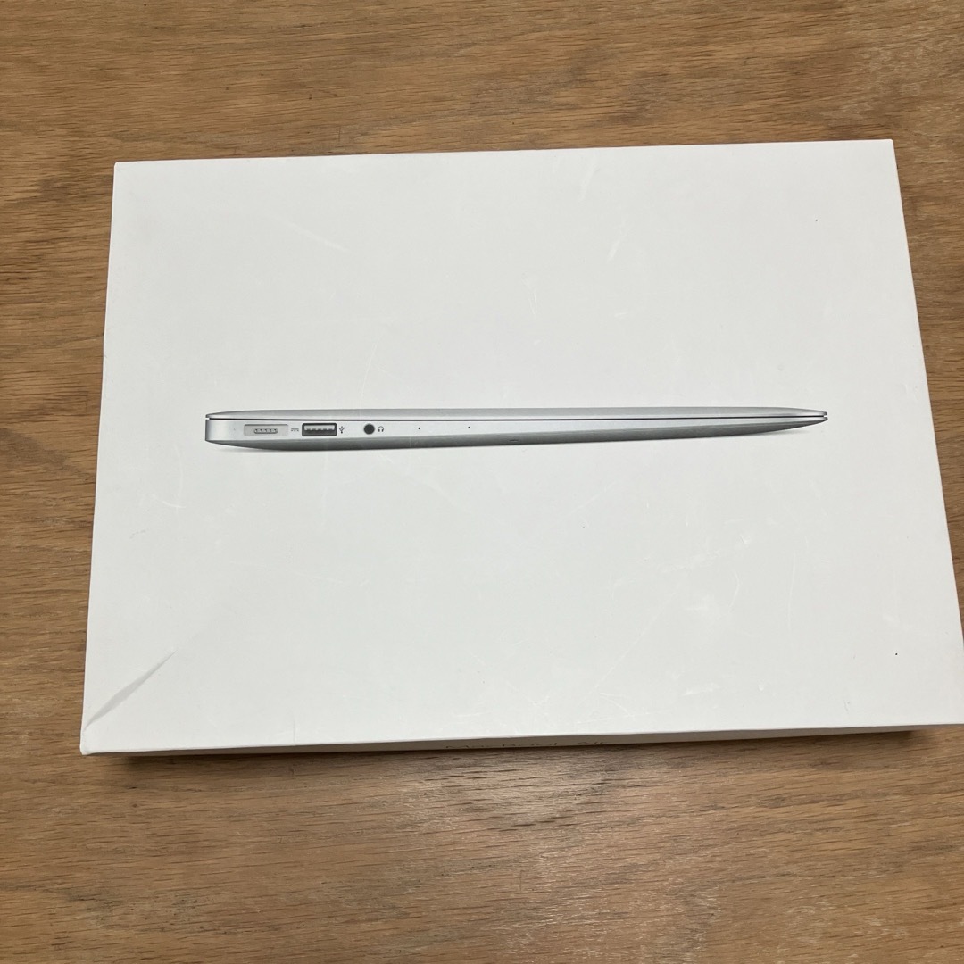 Apple MacBook Air シルバー Apple MacBook Air シルバー