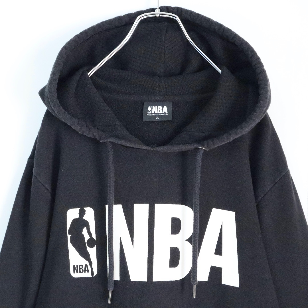 VINTAGE - 【XLサイズ】NBA/パーカー ビッグロゴ VINTAGE - 【XLサイズ】NBA/パーカー ビッグロゴ