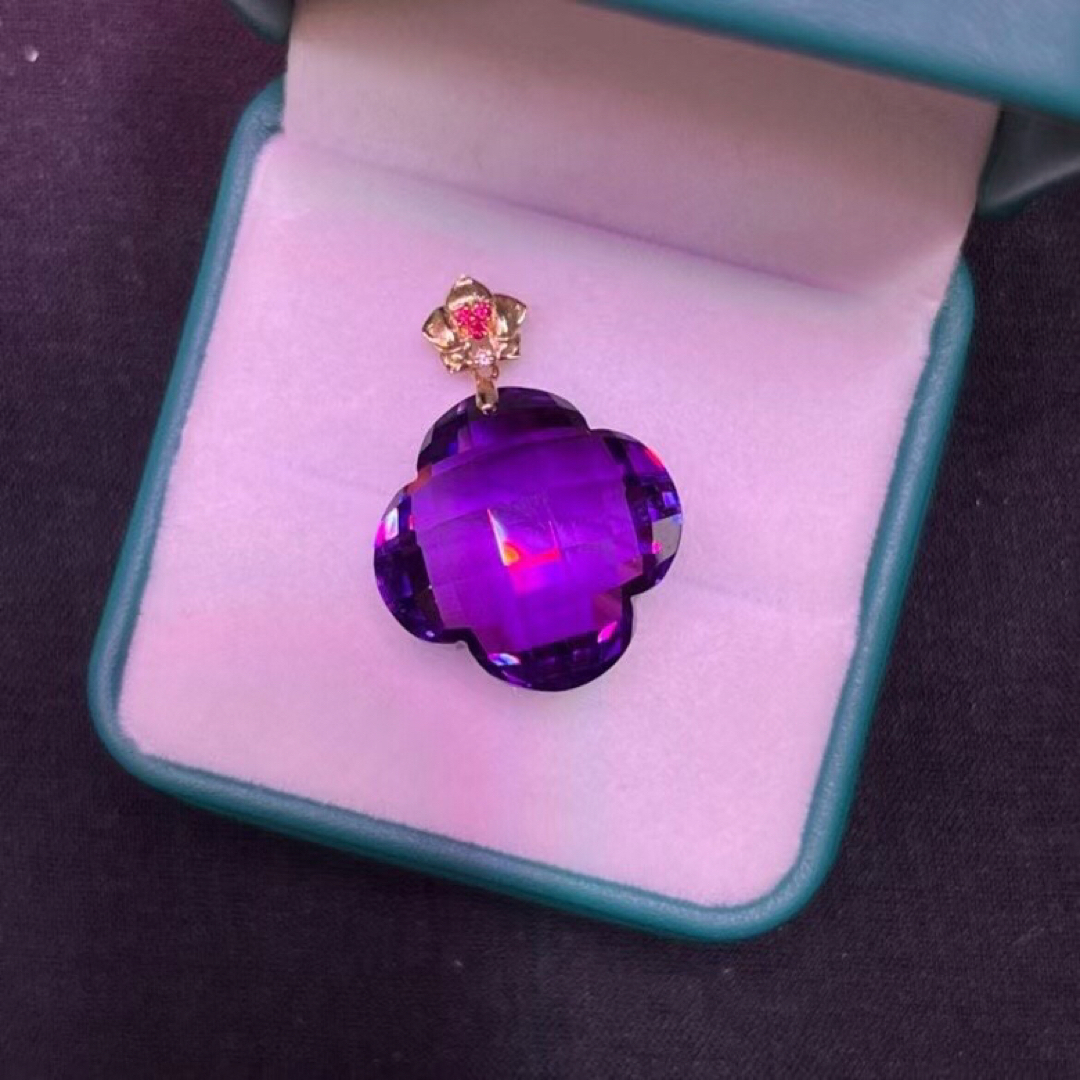 ⭐︎【天然】アメジスト ペンダントトップ k18 6g アクセサリー ⭐︎【天然】アメジスト ペンダントトップ k18 6g アクセサリー