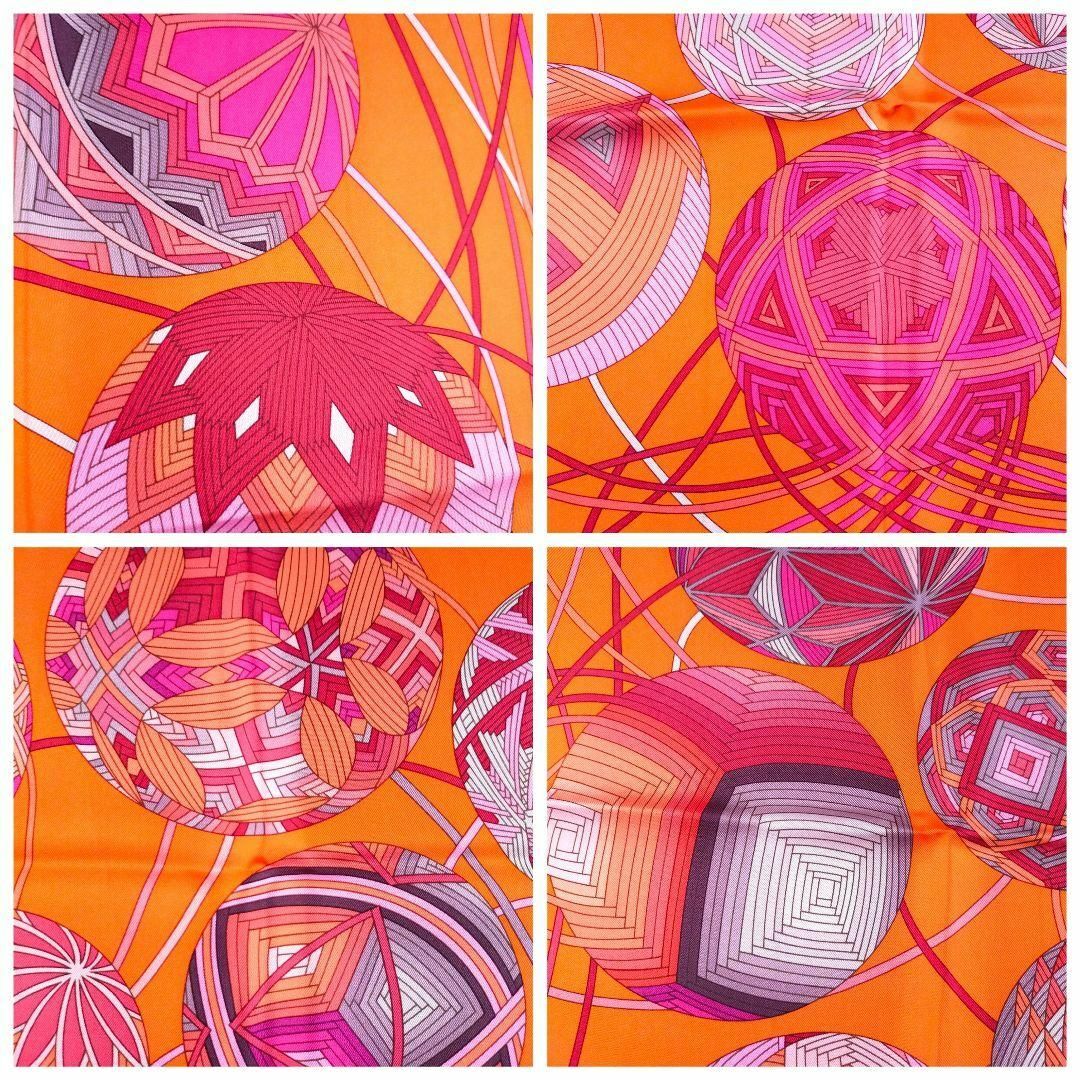 ☘️希少 極美品☘️HERMES 手毬の宇宙 スカーフ カレ90 ☘️希少 極美品☘️HERMES 手毬の宇宙 スカーフ カレ90