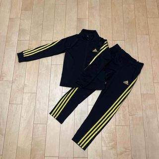 adidas(その他 ・ ゴールド/金色系)のフリマアイテム一覧 adidas(その他 ・ ゴールド/金色系)のフリマアイテム一覧