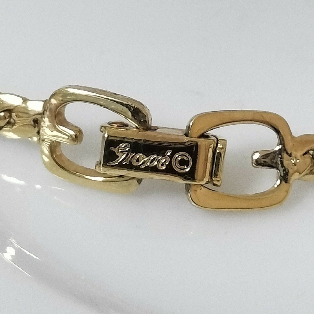 Grosse - Grosse グロッセ fauxパールが揺れるゴールドカラー Grosse - Grosse グロッセ fauxパールが揺れるゴールドカラー