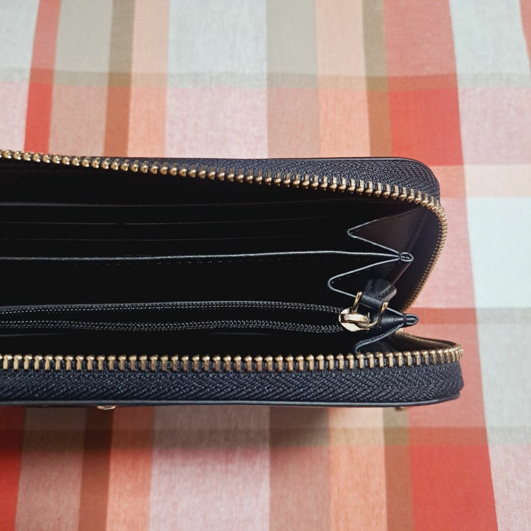 KATE SPADE ケイトスペード 長財布 ベージュ WLR00120 人気 財布 KATE SPADE ケイトスペード 長財布 ベージュ WLR00120 人気 財布