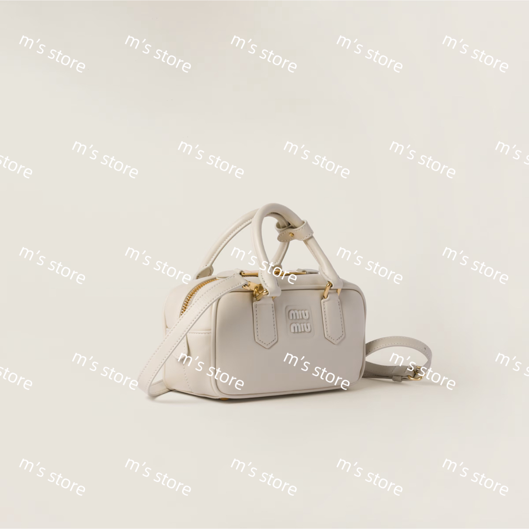 MIU MIU - 新品 miumiu 定価以下 ミュウミュウ アルカディ MIU MIU - 新品 miumiu 定価以下 ミュウミュウ アルカディ