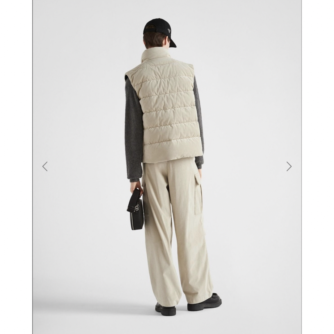 PRADA - プラダ ダウンベスト コーデュロイ SGB033 PRADAの通販 PRADA - プラダ ダウンベスト コーデュロイ SGB033 PRADAの通販