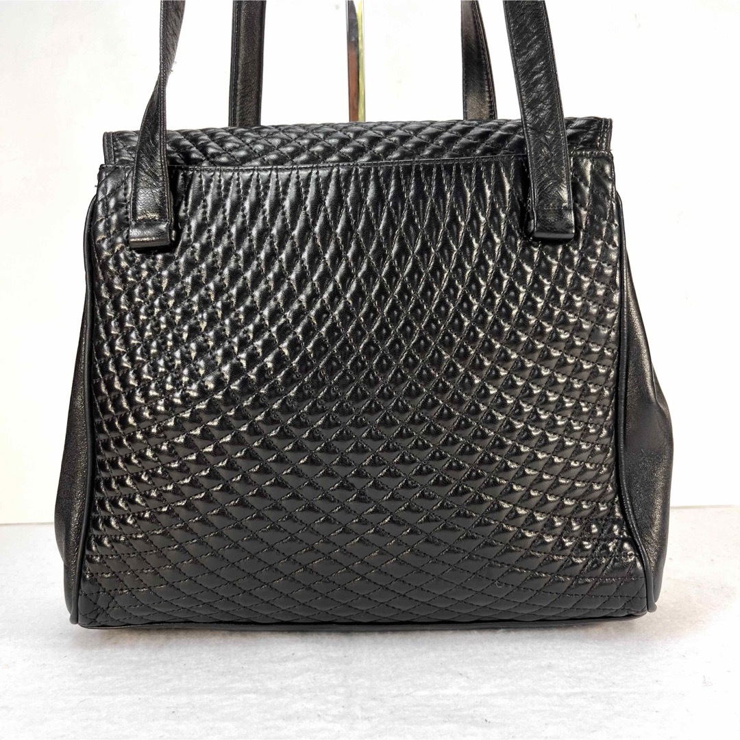 美品】BALLY ラムスキン キルティング トートバッグ 黒 G金具 美品】BALLY ラムスキン キルティング トートバッグ 黒 G金具