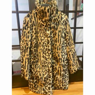 H&M - H&Mレオパード柄ファーコート 新品未使用エイチアンドエム H&M - H&Mレオパード柄ファーコート 新品未使用エイチアンドエム