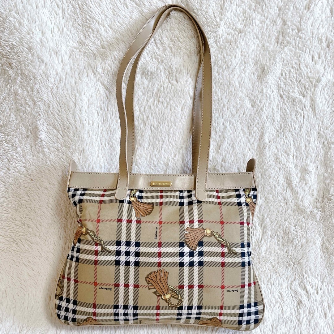BURBERRY - 激レア 美品 BURBERRY タッセル柄 ノバチェック 肩 BURBERRY - 激レア 美品 BURBERRY タッセル柄 ノバチェック 肩