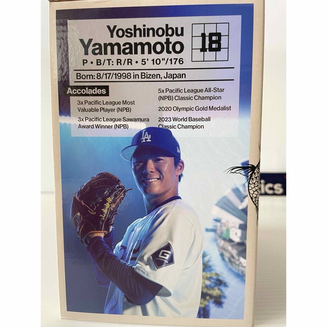 山本由伸 ボブルヘッド人形&プリントサインボール 山本由伸 ボブルヘッド人形&プリントサインボール
