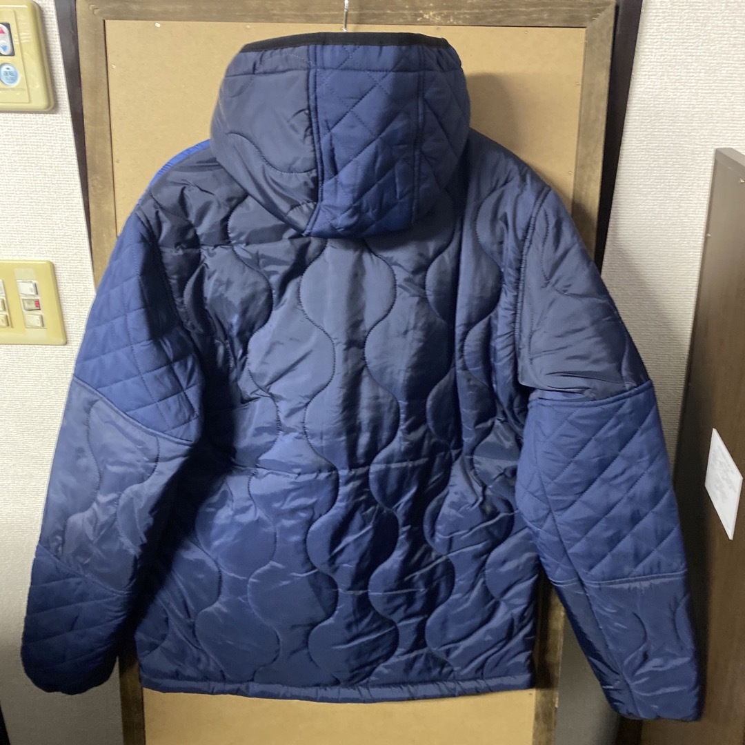 DESIGUAL - 【新品】Desigual 生地切替 デザイン中綿ブルゾン L DESIGUAL - 【新品】Desigual 生地切替 デザイン中綿ブルゾン L