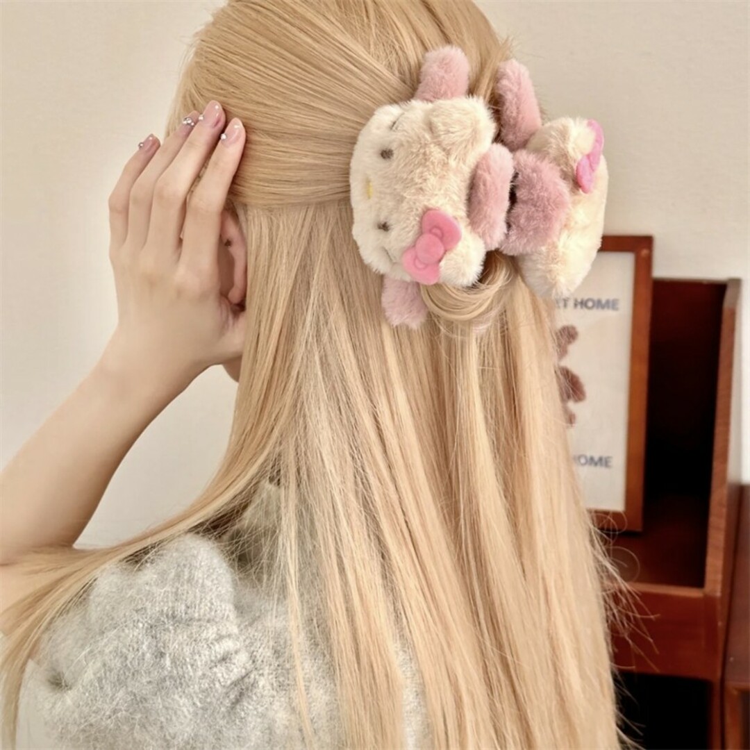 ハローキティ - ふわふわ キティちゃん ヘアクリップ ピンク ハローキティ - ふわふわ キティちゃん ヘアクリップ ピンク