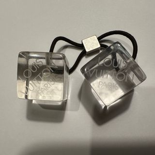 LOUIS VUITTON(ヘアゴム/シュシュ)のフリマアイテム一覧 LOUIS VUITTON(ヘアゴム/シュシュ)のフリマアイテム一覧