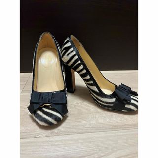kate spade NEW YORK(ハイヒール/パンプス)のフリマアイテム一覧 kate spade NEW YORK(ハイヒール/パンプス)のフリマアイテム一覧