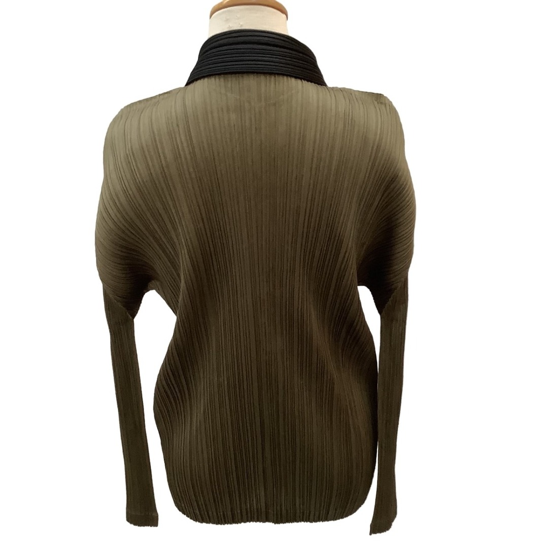 ♪♪ISSEY MIYAKE イッセイミヤケ PLEATS PLEASE 襟フリンジ ♪♪ISSEY MIYAKE イッセイミヤケ PLEATS PLEASE 襟フリンジ
