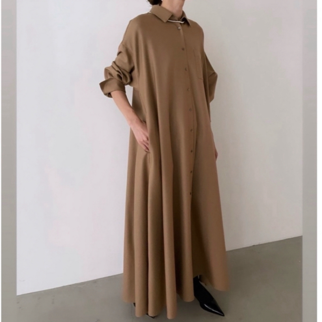 ebure - 美品 ebure クリアサキソニーマキシ シャツワンピース ebure - 美品 ebure クリアサキソニーマキシ シャツワンピース