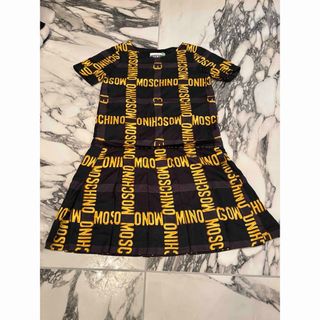 MOSCHINO(ワンピース)のフリマアイテム一覧 MOSCHINO(ワンピース)のフリマアイテム一覧