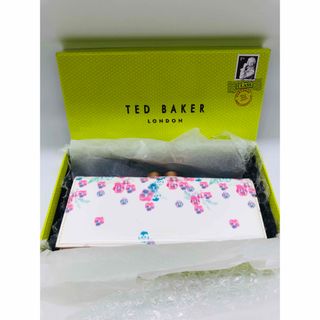 TED BAKER(財布)のフリマアイテム一覧 TED BAKER(財布)のフリマアイテム一覧
