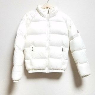 Pyrenex(ホワイト/白色系)のフリマアイテム一覧 Pyrenex(ホワイト/白色系)のフリマアイテム一覧