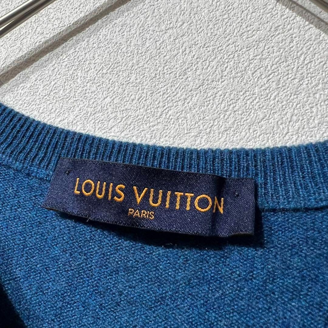 希少 LOUIS VUITTON LVロゴ 上質 カシミヤ ニット ブルー S 希少 LOUIS VUITTON LVロゴ 上質 カシミヤ ニット ブルー S