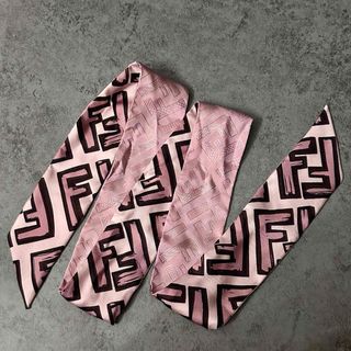 FENDI(ピンク/桃色系)のフリマアイテム一覧 FENDI(ピンク/桃色系)のフリマアイテム一覧
