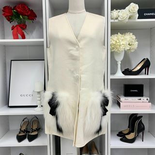 FENDI(ベスト/ジレ)のフリマアイテム一覧 FENDI(ベスト/ジレ)のフリマアイテム一覧