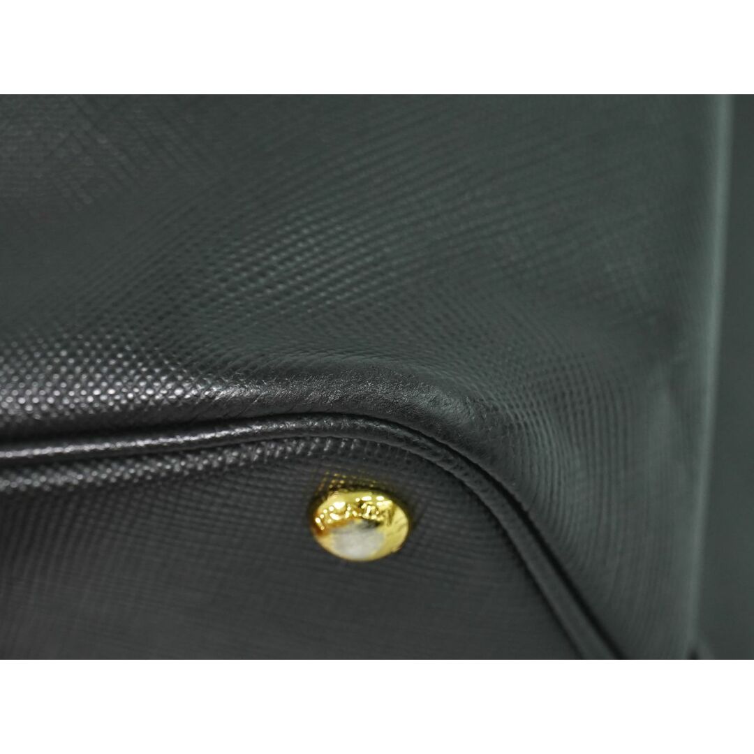 PRADA - 本物 プラダ PRADA レザー トートバッグ ハンドバッグ PRADA - 本物 プラダ PRADA レザー トートバッグ ハンドバッグ