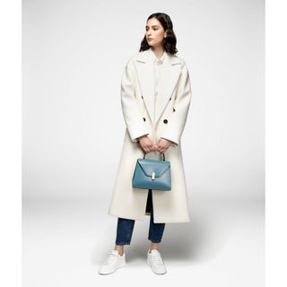 Valextra(バッグ ・ ブルー・ネイビー/青色系)のフリマ Valextra(バッグ ・ ブルー・ネイビー/青色系)のフリマ