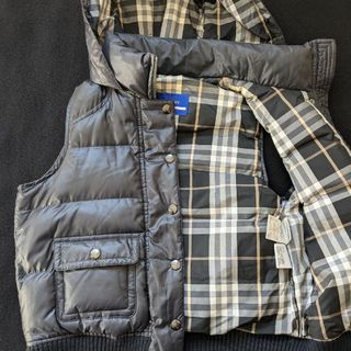BURBERRY BLUE LABEL(ダウンベスト)のフリマアイテム一覧 BURBERRY BLUE LABEL(ダウンベスト)のフリマアイテム一覧
