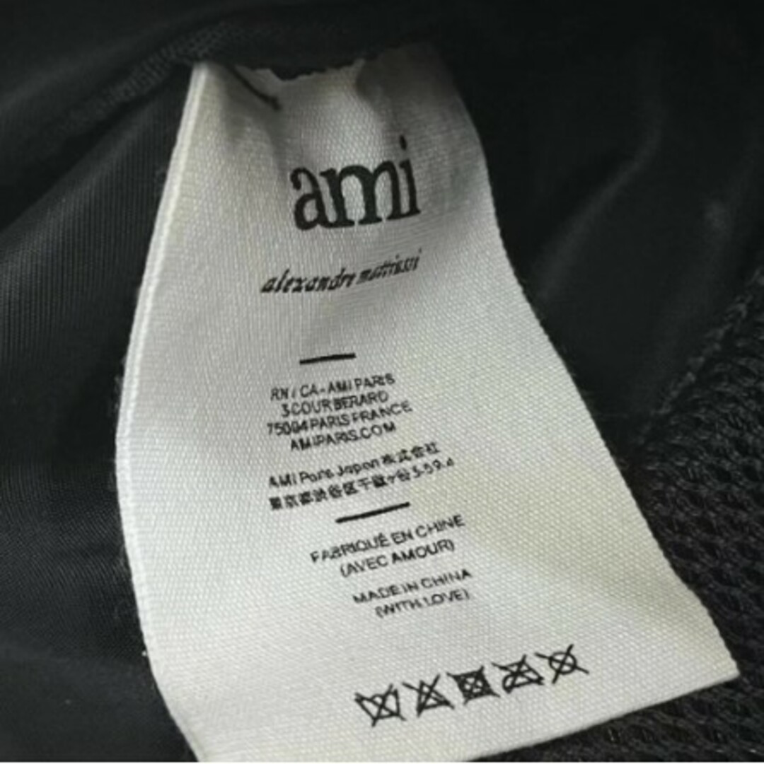 AMI PARIS アミパリス ハートロゴ ウエストバッグ ブラック AMI PARIS アミパリス ハートロゴ ウエストバッグ ブラック