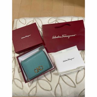 Salvatore Ferragamo(財布 ・ ブルー・ネイビー/青色系)の Salvatore Ferragamo(財布 ・ ブルー・ネイビー/青色系)の