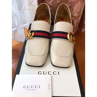 GUCCI(ホワイト/白色系)のフリマアイテム一覧 GUCCI(ホワイト/白色系)のフリマアイテム一覧