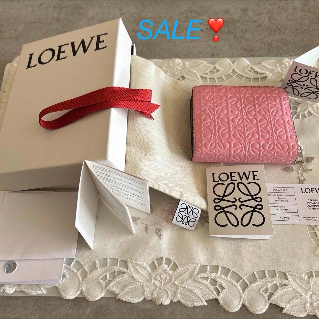 最終お値下げ❣️ロエベ 2つ折り財布 ジップウォレット 最終お値下げ❣️ロエベ 2つ折り財布 ジップウォレット