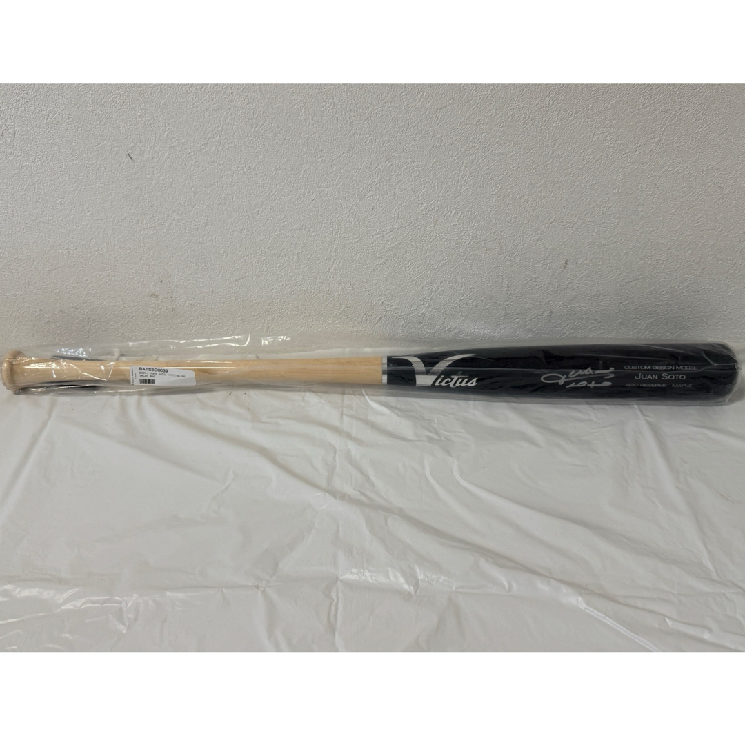 MLB - 正規品!ヤンキース ファン ソト 直筆サイン バット MLB - 正規品!ヤンキース ファン ソト 直筆サイン バット