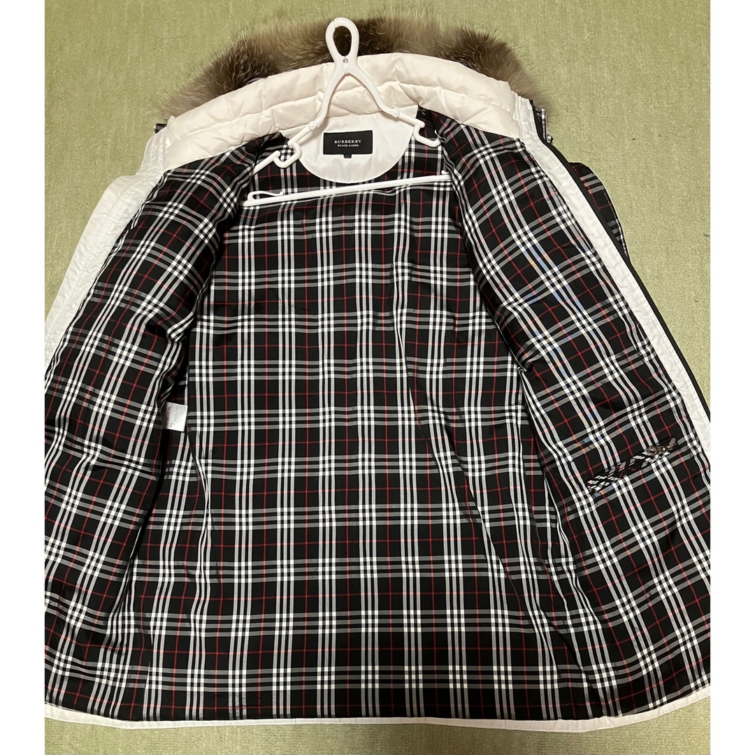 Burberryダウンコート。L。美品。値下げ。 Burberryダウンコート。L。美品。値下げ。