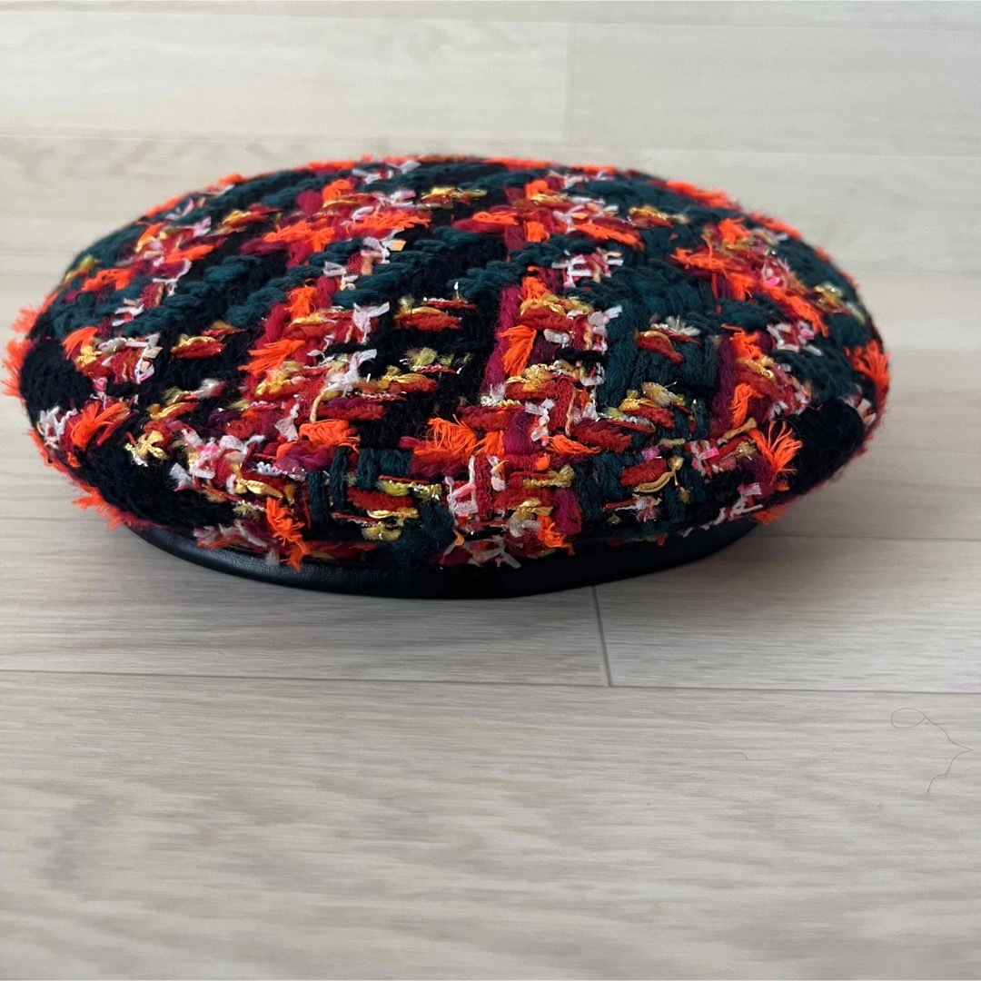 GUCCI - 【未使用品】GUCCI グッチ ベレー帽 希少デザイン 箱 GUCCI - 【未使用品】GUCCI グッチ ベレー帽 希少デザイン 箱