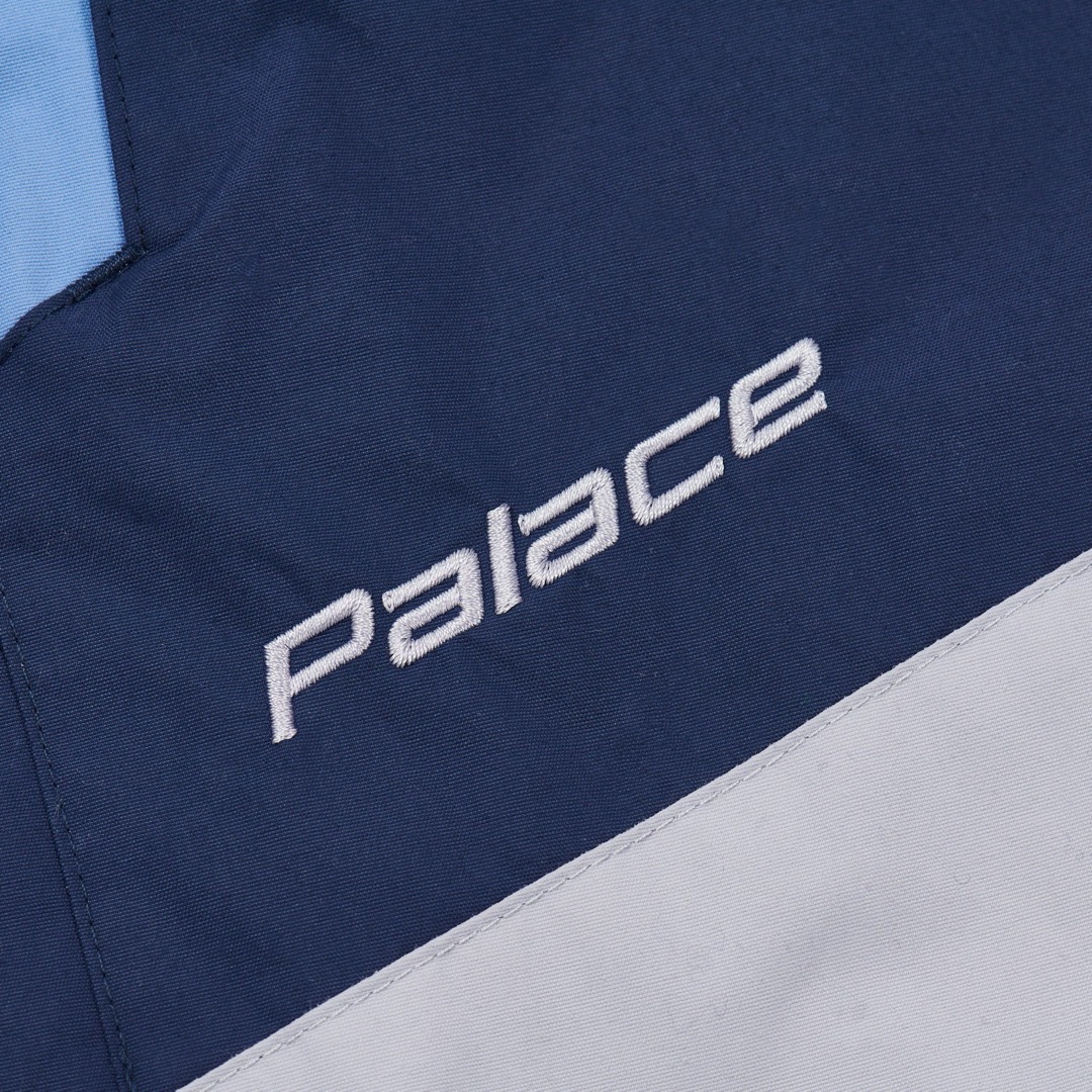 PALACE - PALACE More Powder Jacket Ultra Violetの通販 by PALACE - PALACE More Powder Jacket Ultra Violetの通販 by