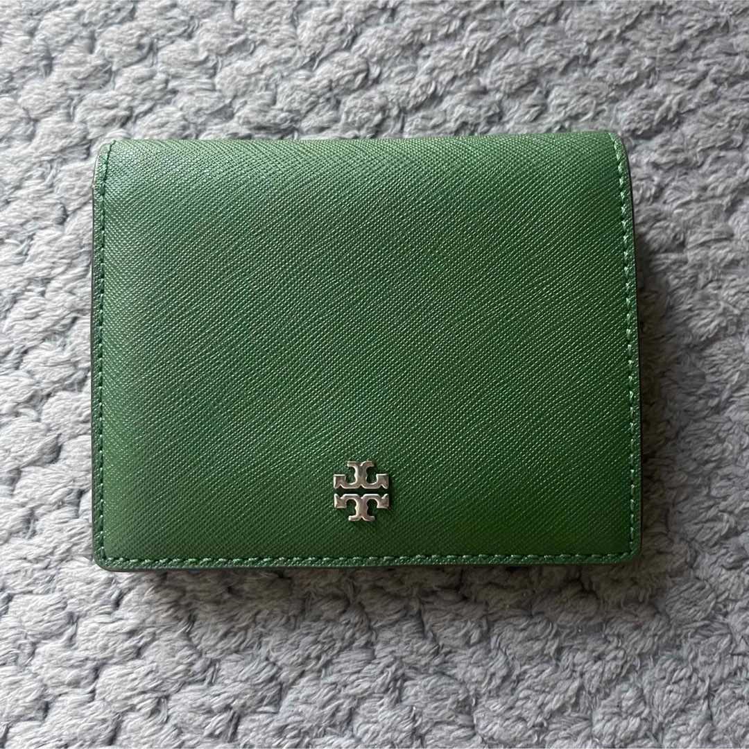 Tory Burch - トリーバーチ 二つ折り 財布 グリーンの通販 by ab Tory Burch - トリーバーチ 二つ折り 財布 グリーンの通販 by ab