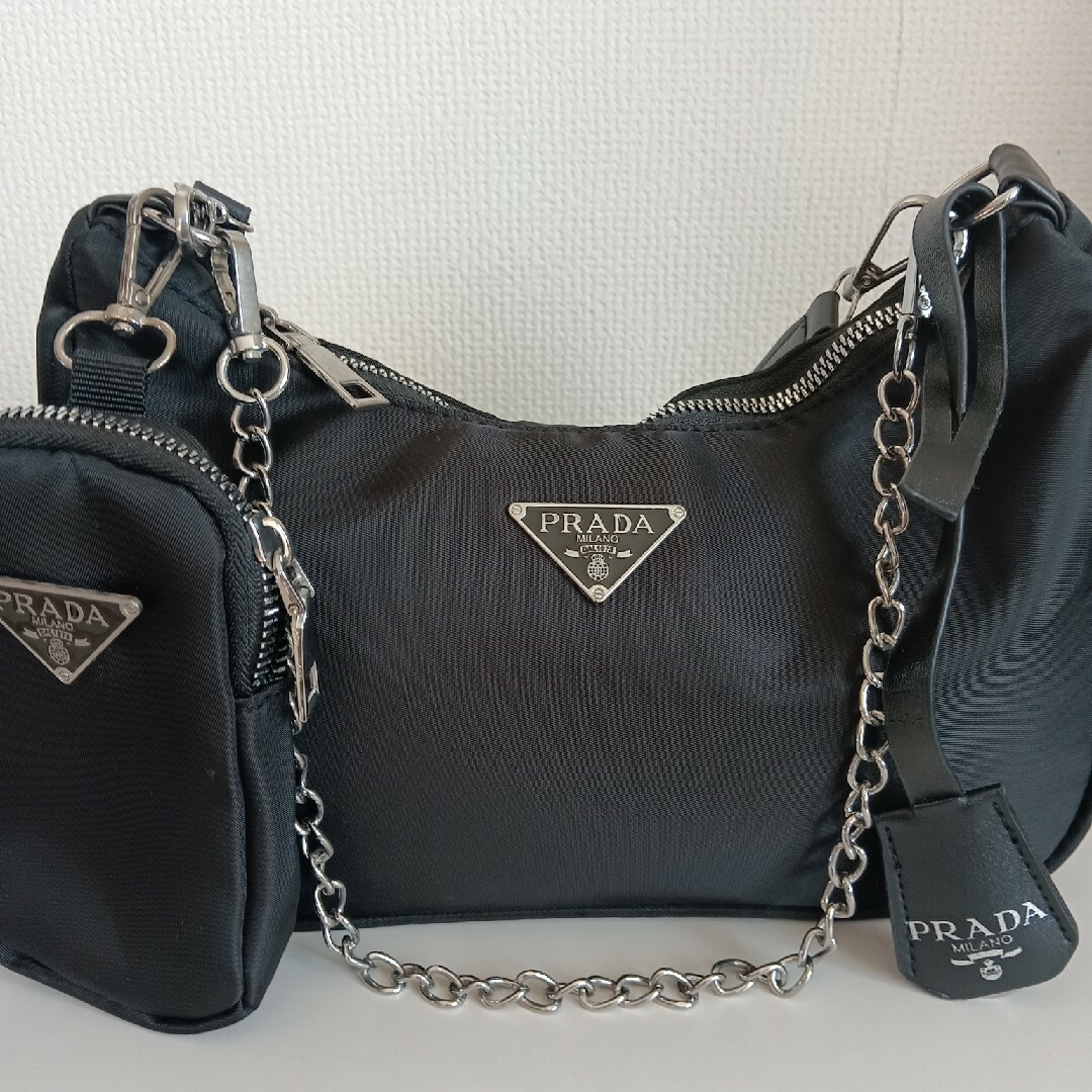 プラダ PRADAバッグ ノベルティ ショルダーバッグ プラダ PRADAバッグ ノベルティ ショルダーバッグ