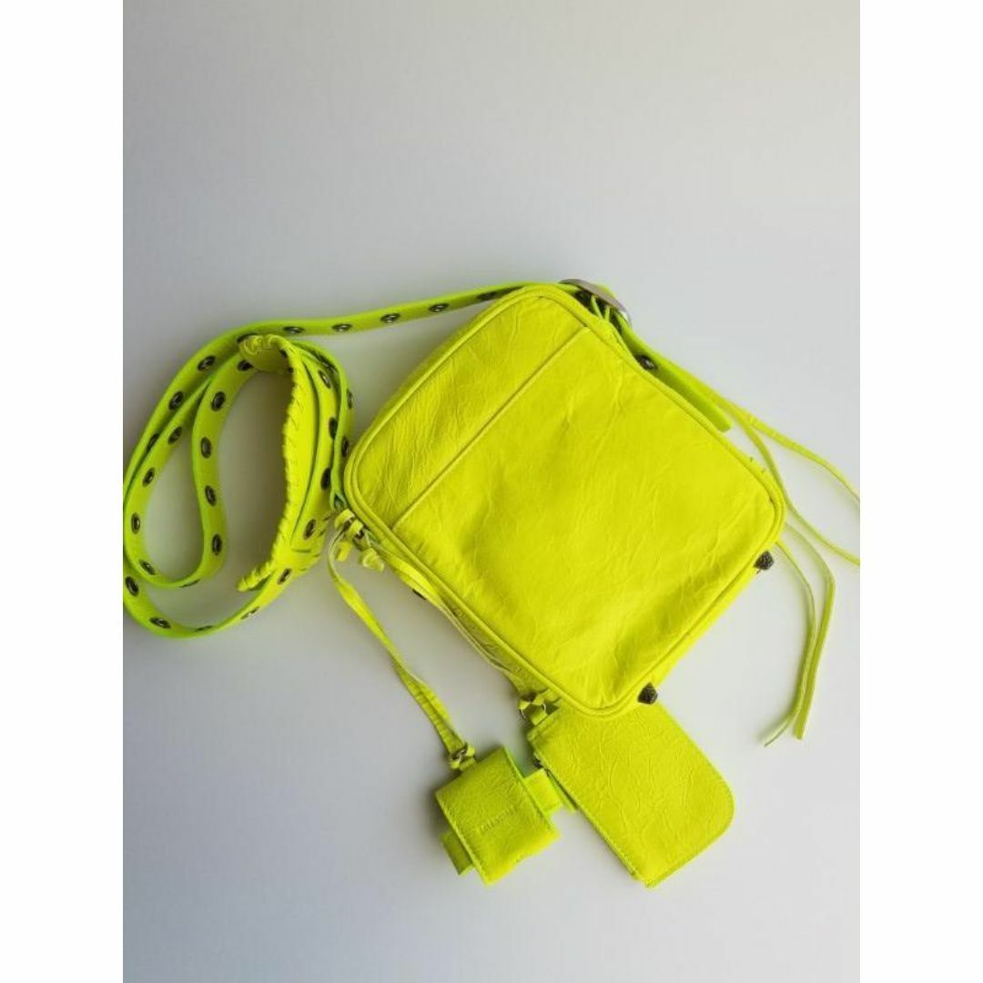 国内完売 BALENCIAGA LE CAGOLE クロスボディバッグ 国内完売 BALENCIAGA LE CAGOLE クロスボディバッグ
