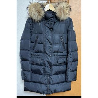 MONCLER(ダウンジャケット)のフリマアイテム一覧 MONCLER(ダウンジャケット)のフリマアイテム一覧