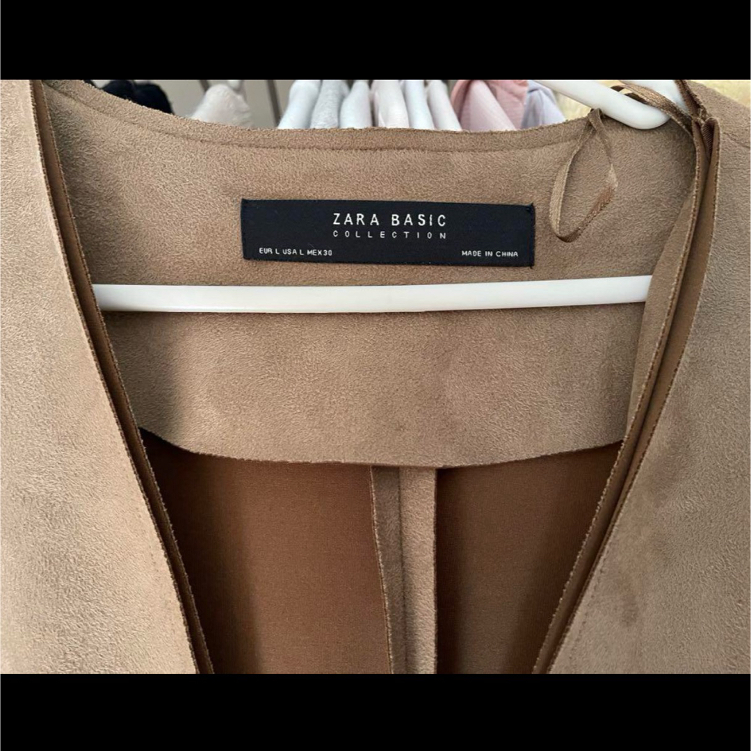 ZARA - ZARA BASIC ブラウン ノーカラージャケット Lサイズの ZARA - ZARA BASIC ブラウン ノーカラージャケット Lサイズの