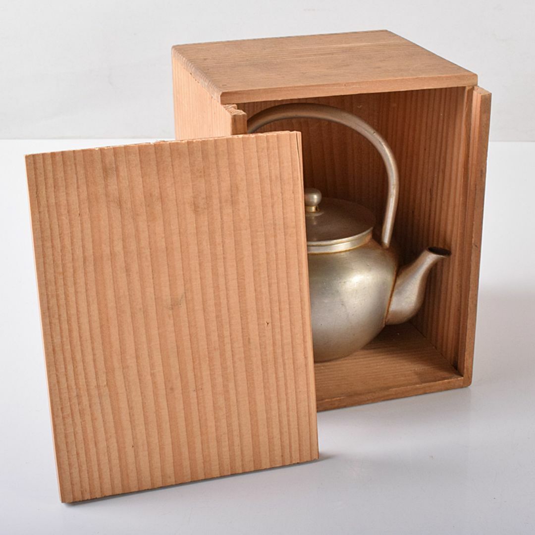 煎茶道具 本錫 急須 湯沸かし 約295g 共箱 V R8219 煎茶道具 本錫 急須 湯沸かし 約295g 共箱 V R8219