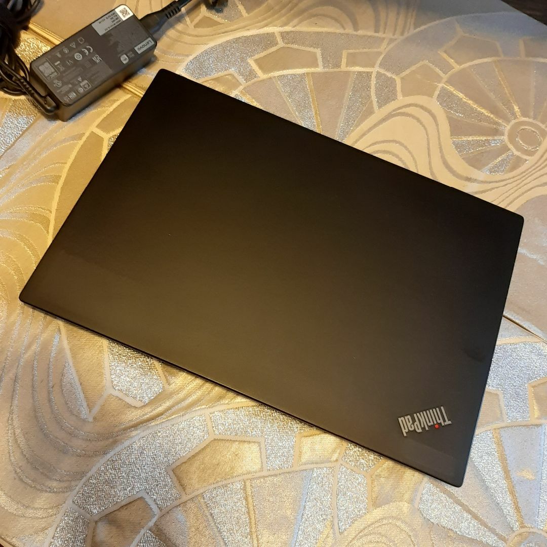 13インチ Lenovo X13 10世代 i5 256G 8G FHD 13インチ Lenovo X13 10世代 i5 256G 8G FHD