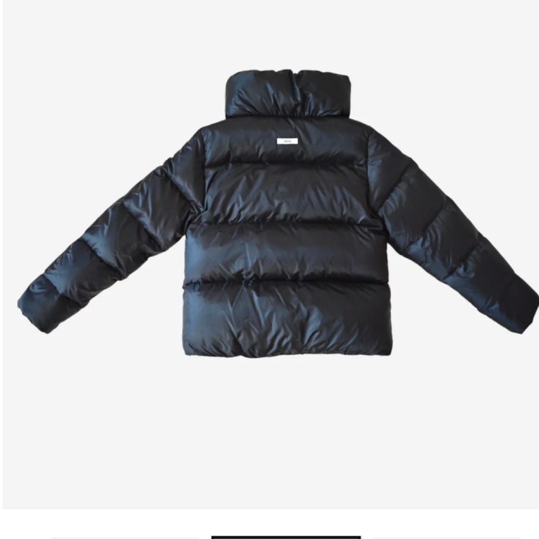chiiiibag High neck Cropped Down 新品完売品‼️の通販 by chiiiibag High neck Cropped Down 新品完売品‼️の通販 by