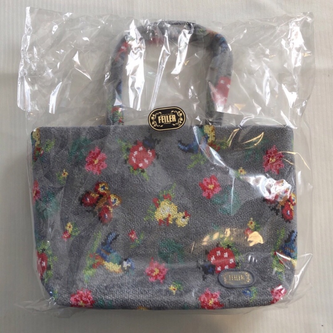 新品 FORME ラッシュガード 東原亜希さん 新品 FORME ラッシュガード 東原亜希さん