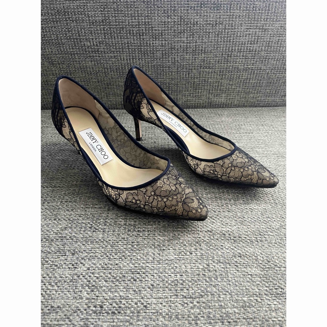 JIMMY CHOO - ジミーチュウ レース 紺 パンプス 1度のみ使用 JIMMY CHOO - ジミーチュウ レース 紺 パンプス 1度のみ使用