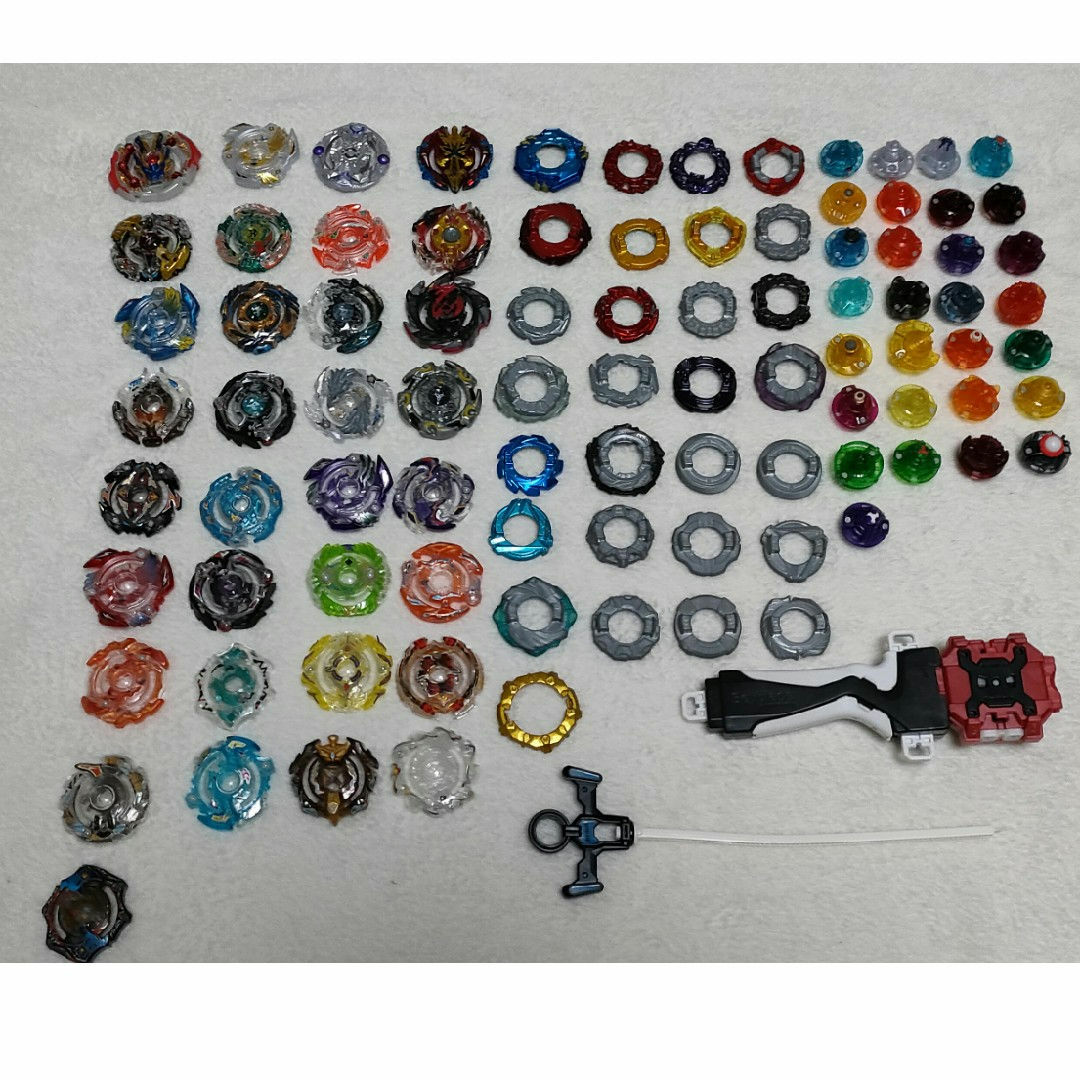 BEYBLADE - ベイブレードまとめ売りの通販 by nom nom BEYBLADE - ベイブレードまとめ売りの通販 by nom nom