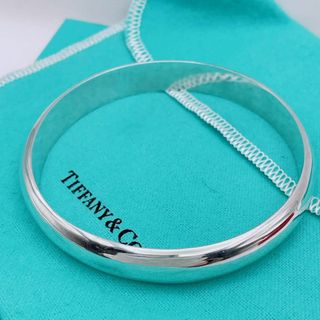 Tiffany & Co. - ティファニー アトラス バングルの通販 by あき Tiffany & Co. - ティファニー アトラス バングルの通販 by あき