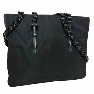 PRADA(プラスチック ・ ショルダーバッグ)のフリマアイテム一覧 PRADA(プラスチック ・ ショルダーバッグ)のフリマアイテム一覧