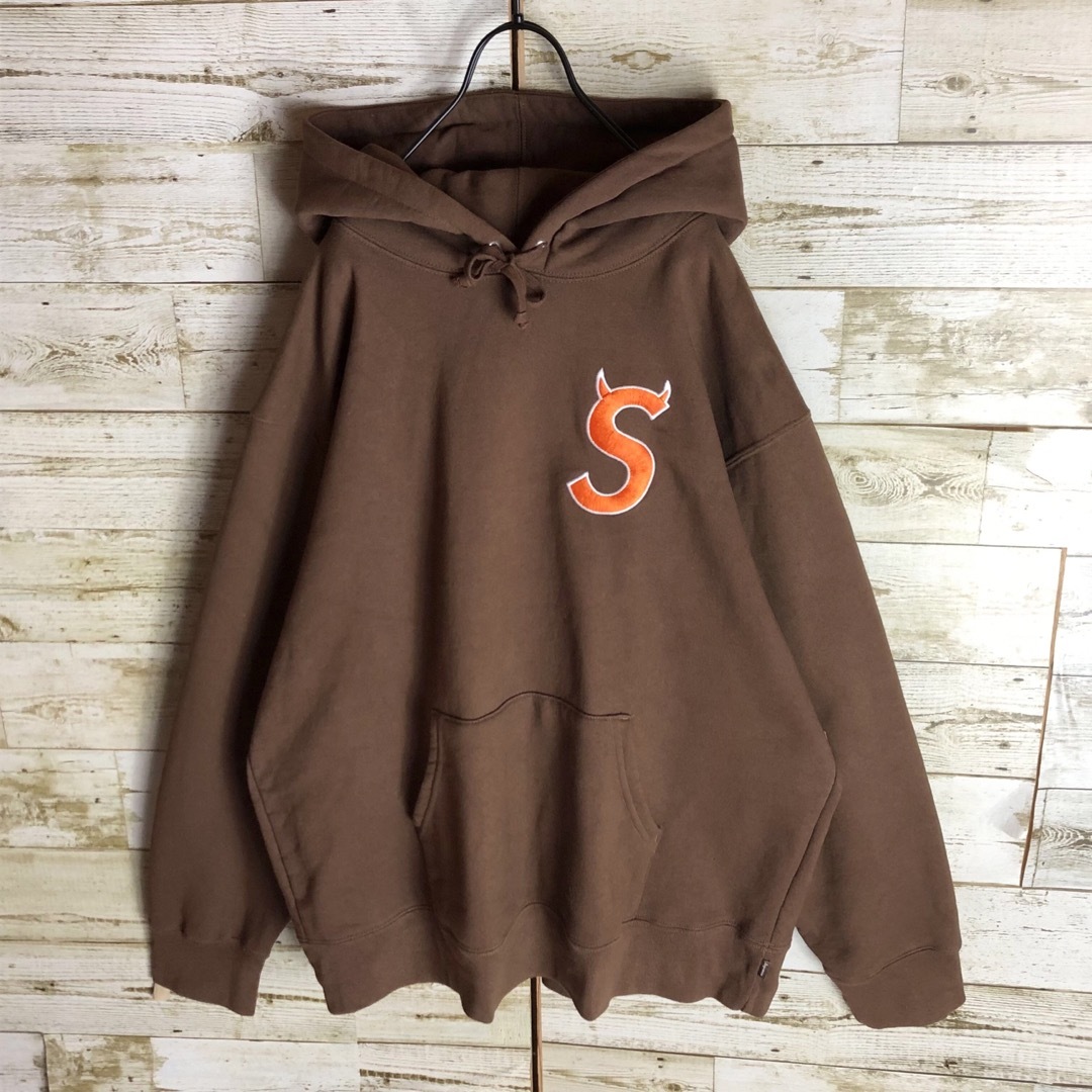 Supreme - 【堀米雄斗着用モデル】シュプリーム パーカー Sロゴ Supreme - 【堀米雄斗着用モデル】シュプリーム パーカー Sロゴ